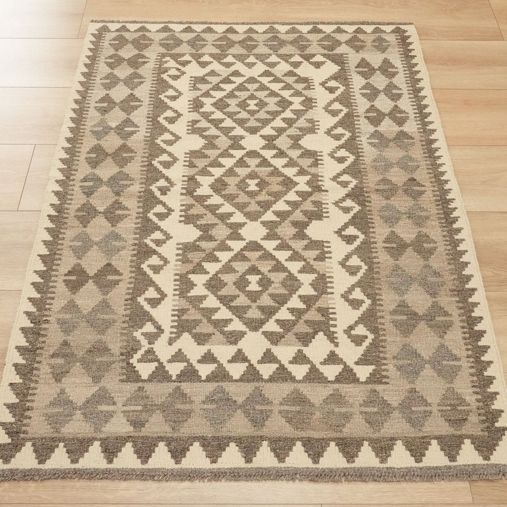 El Dokuma Anadolu Desenli Yün Gri Kilim