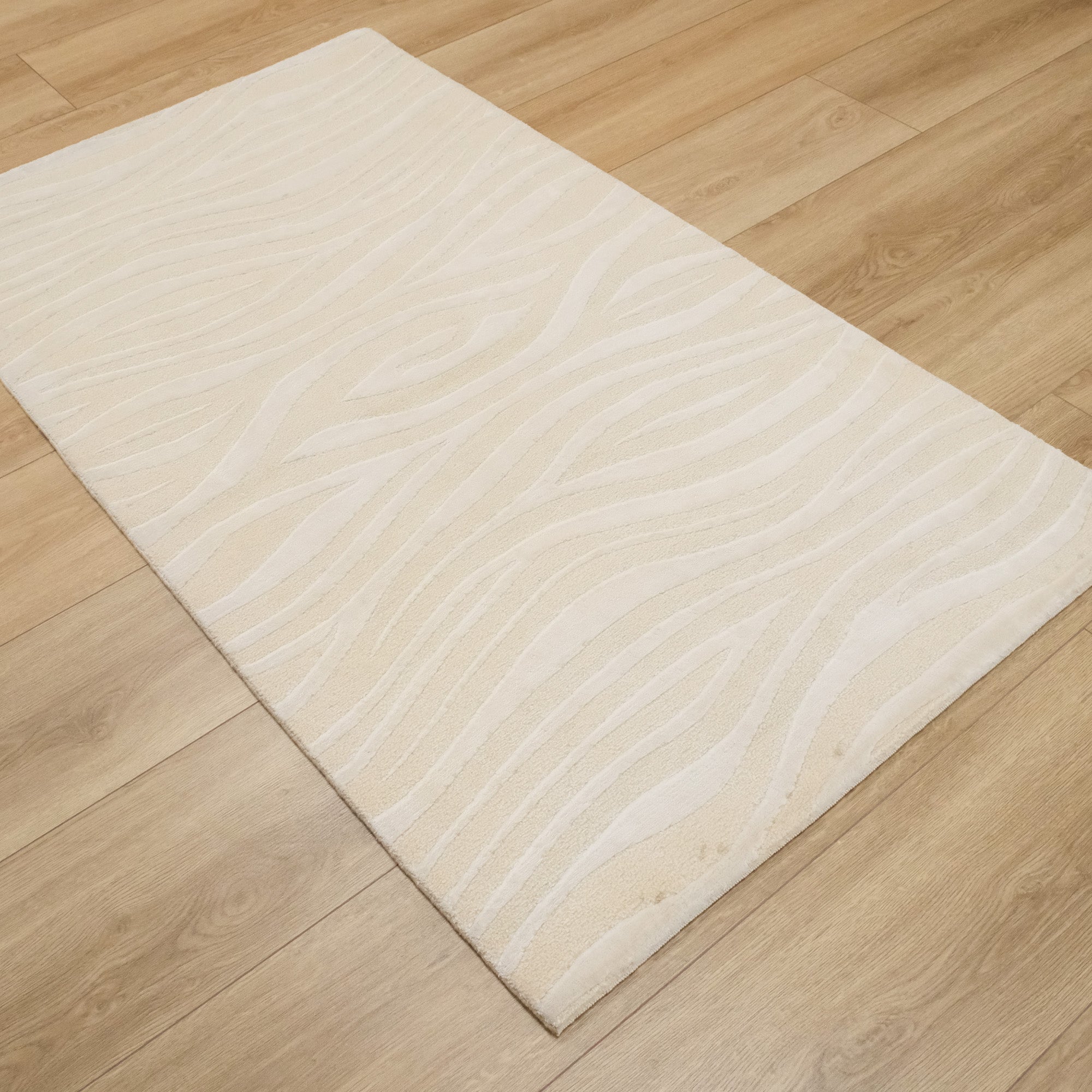 Hand Woven Line Patterned Cream Viscose Carpet