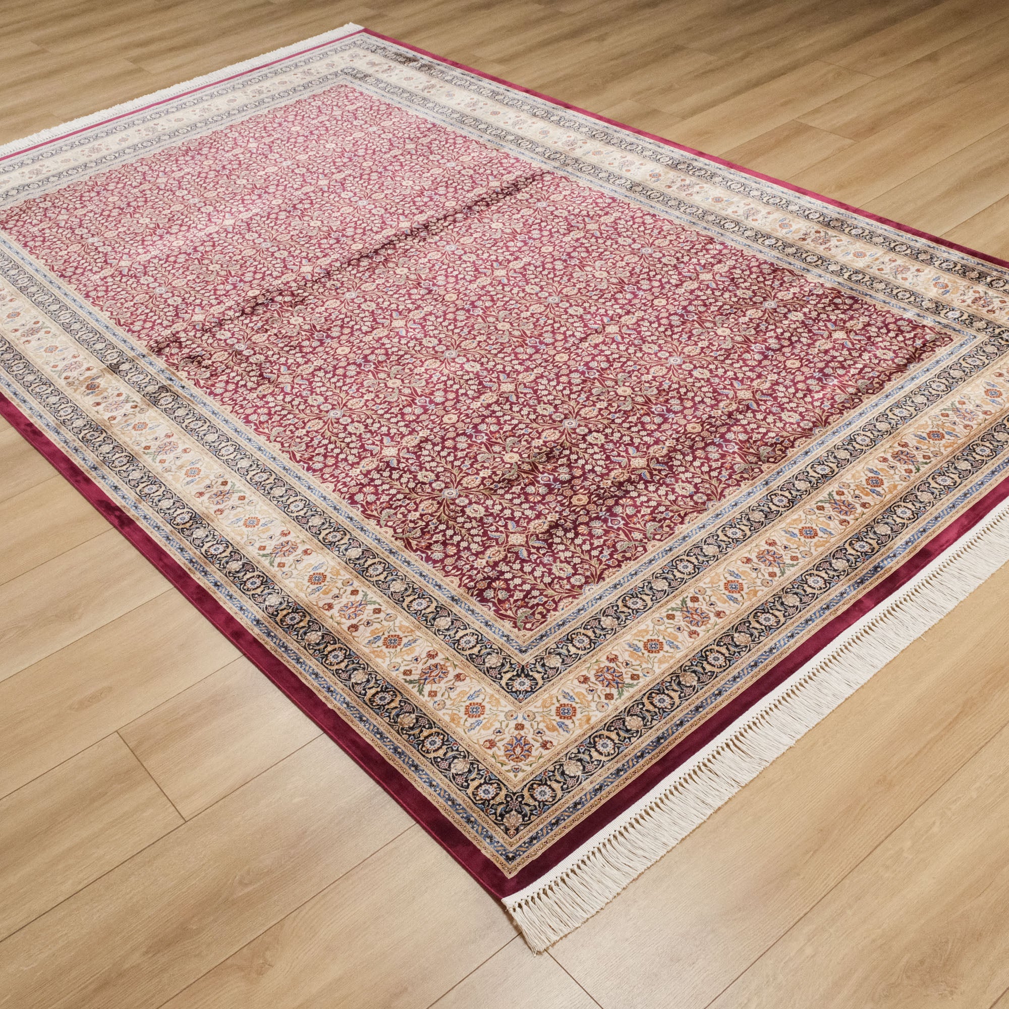 Machine Woven Hereke Patterned Red Viscose Carpet