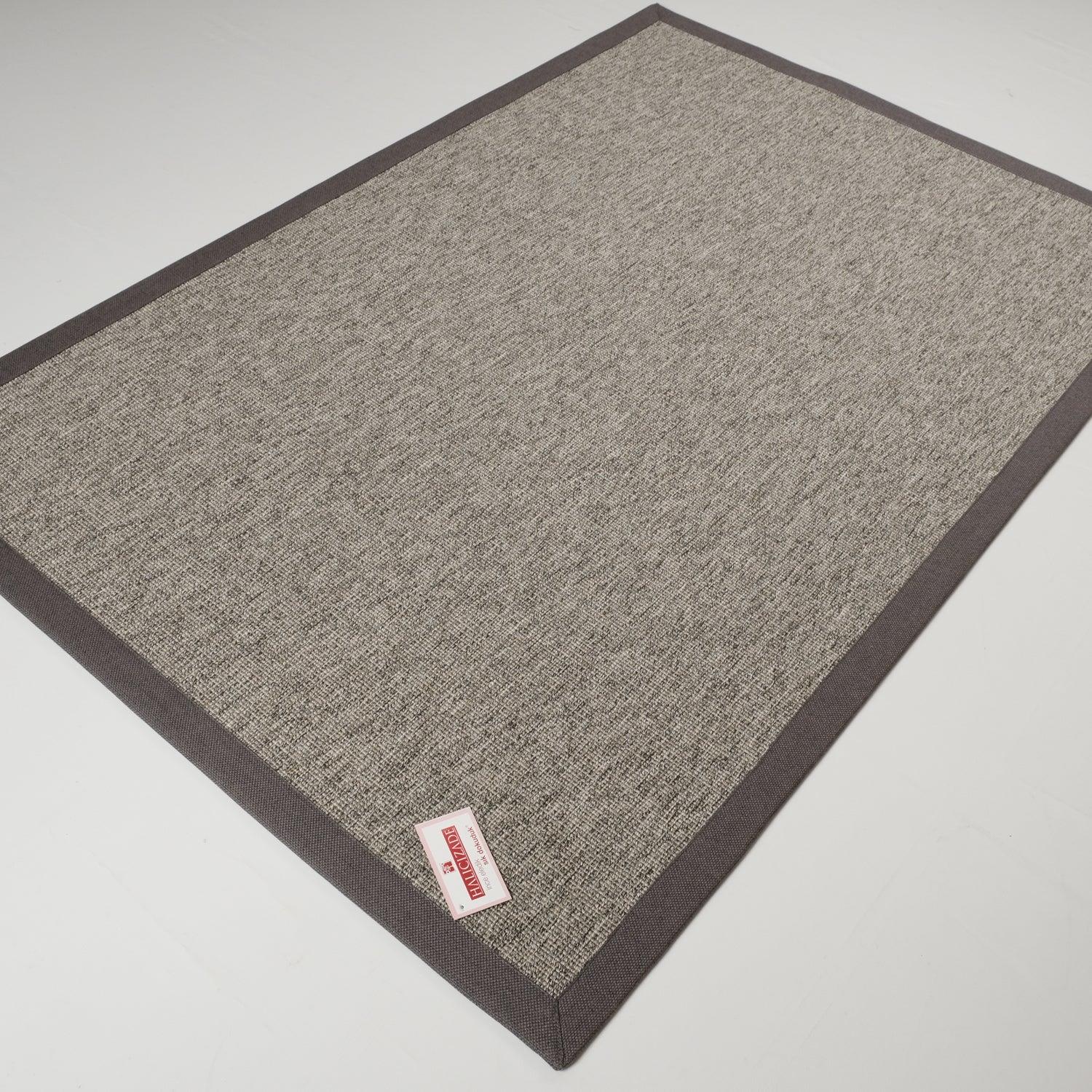 Plain Design Machine Woven Carpet